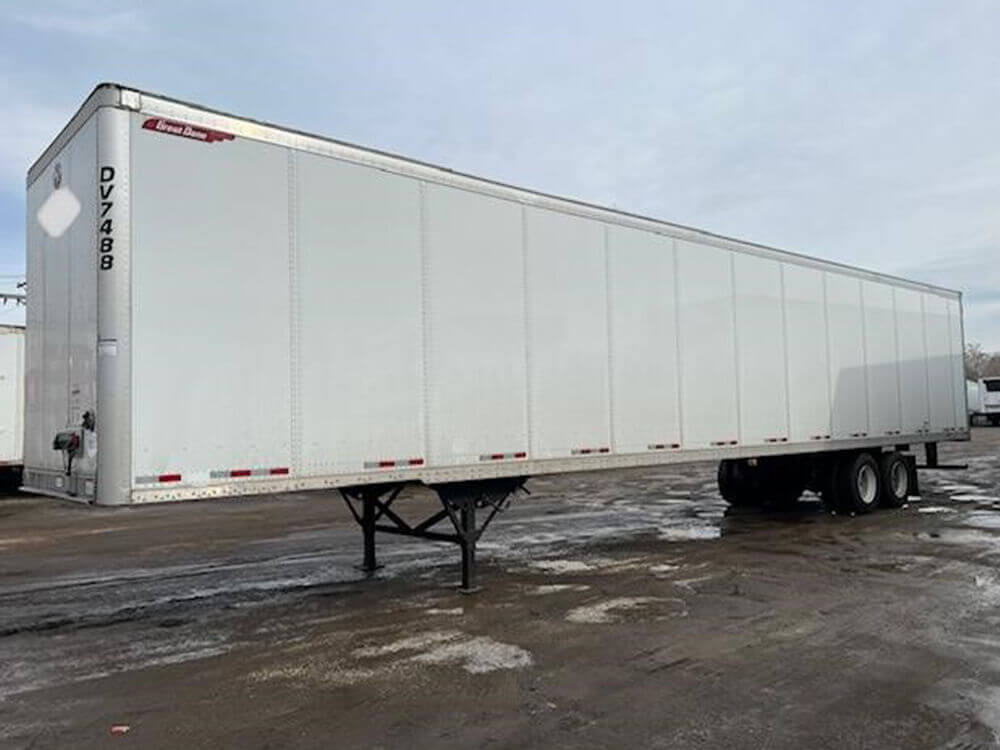 C-Leasing LLC | Cannon Falls, MN | Truck & Trailer Leasing & Sales